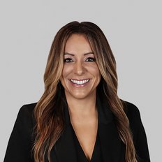 Paula Simoes | The Agency North | Real Estate Agent in Level 1, Neutral ...