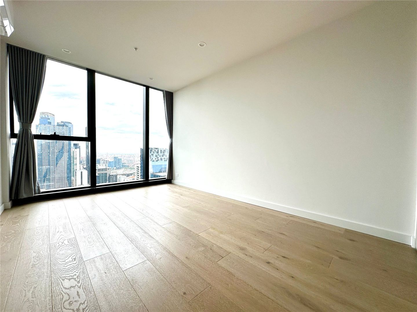 4307/28 Timothy Lane, Melbourne VIC 3000 - Apartment For Rent - $650 | Domain