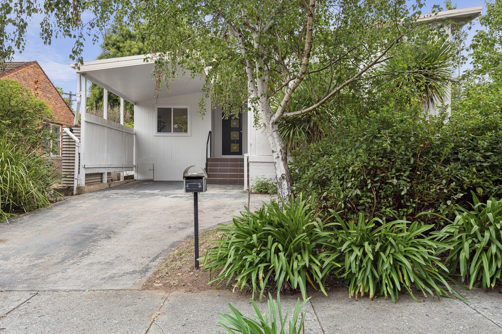 86 Walker Crescent, Narrabundah ACT 2604 - House For Rent | Domain