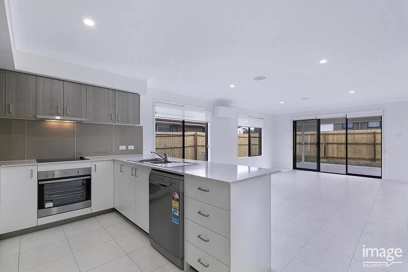 10 Almandin St, Logan Reserve QLD 4133 - House For Rent | Domain