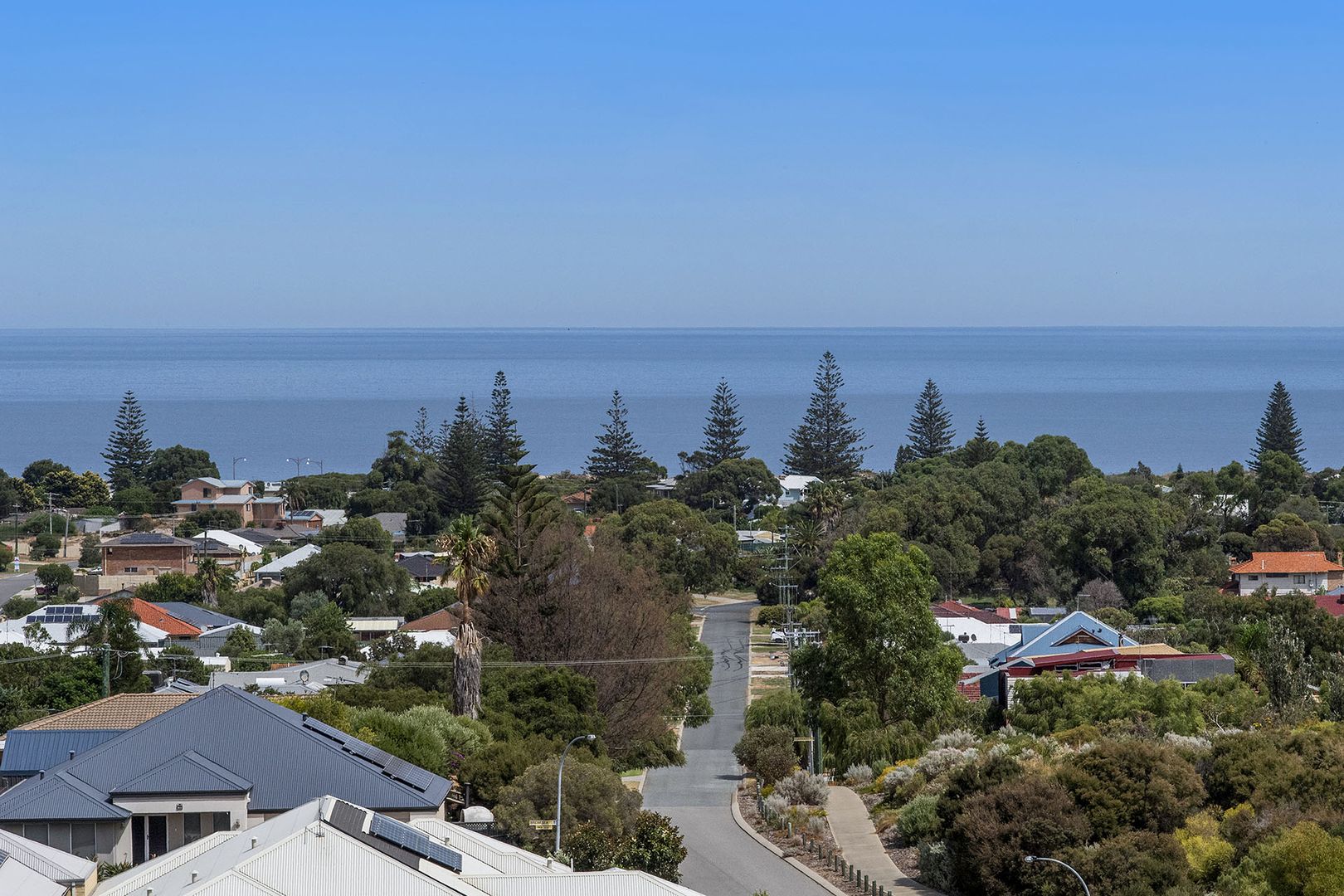 14 Golden Bay Drive, Golden Bay WA 6174 - House for Sale | Domain