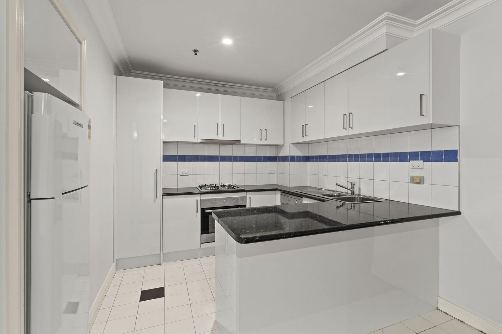 303/390 Little Collins Street, Melbourne VIC 3000 - Apartment For Rent ...