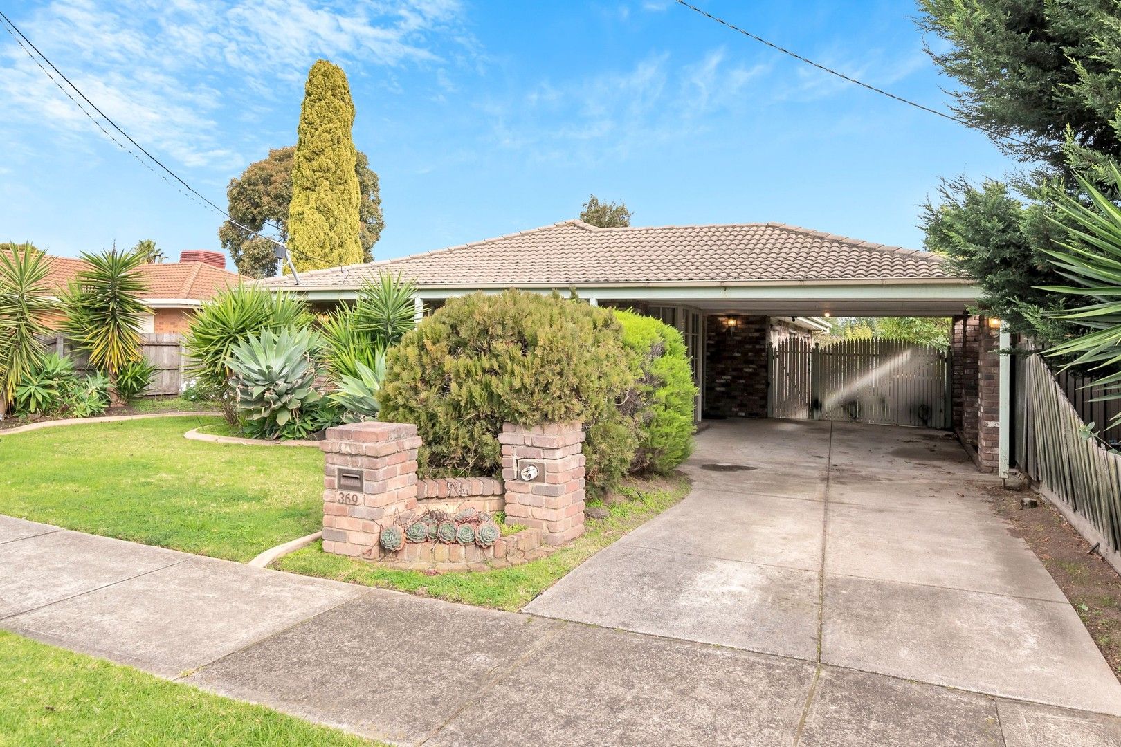 369 Findon Road, Epping VIC 3076 - House For Rent | Domain