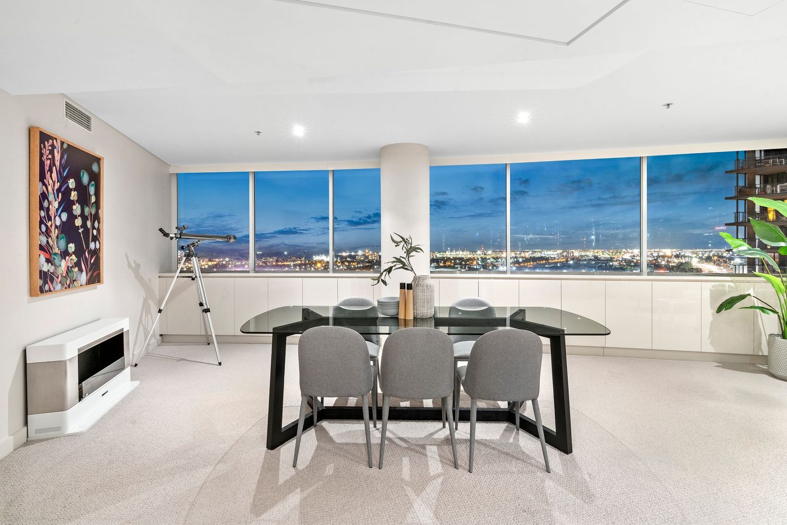 2401/80 Lorimer Street, Docklands | Property History & Address Research ...