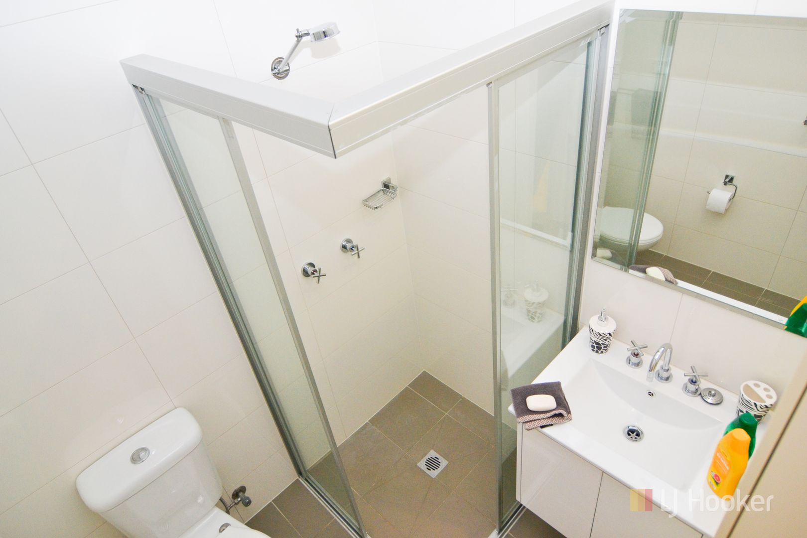 8/176 Main Street, Lithgow NSW 2790 - Studio For Rent | Domain