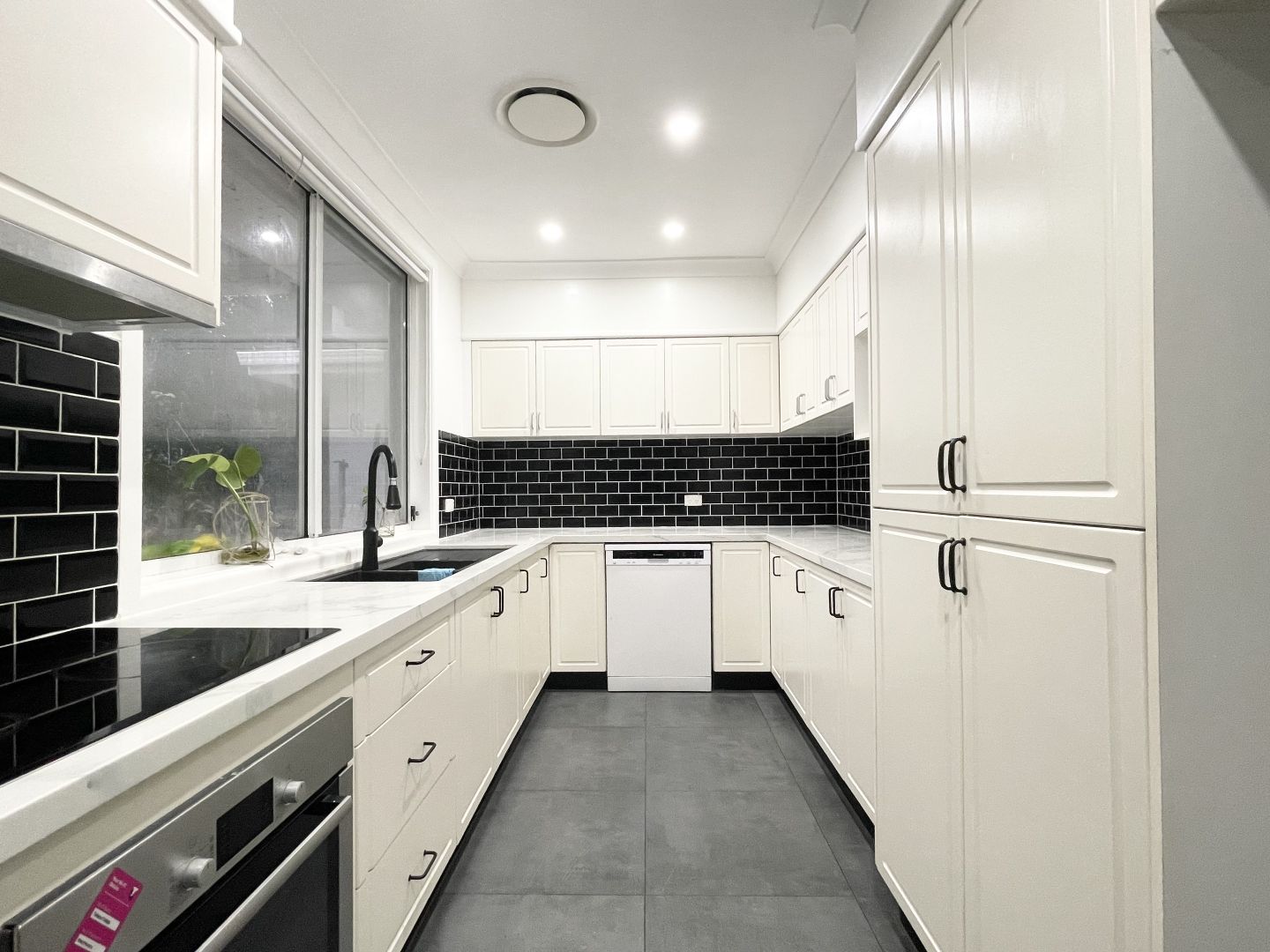 76 ELLIOTT AVE, East Ryde NSW 2113 - House For Rent - $1,300 | Domain