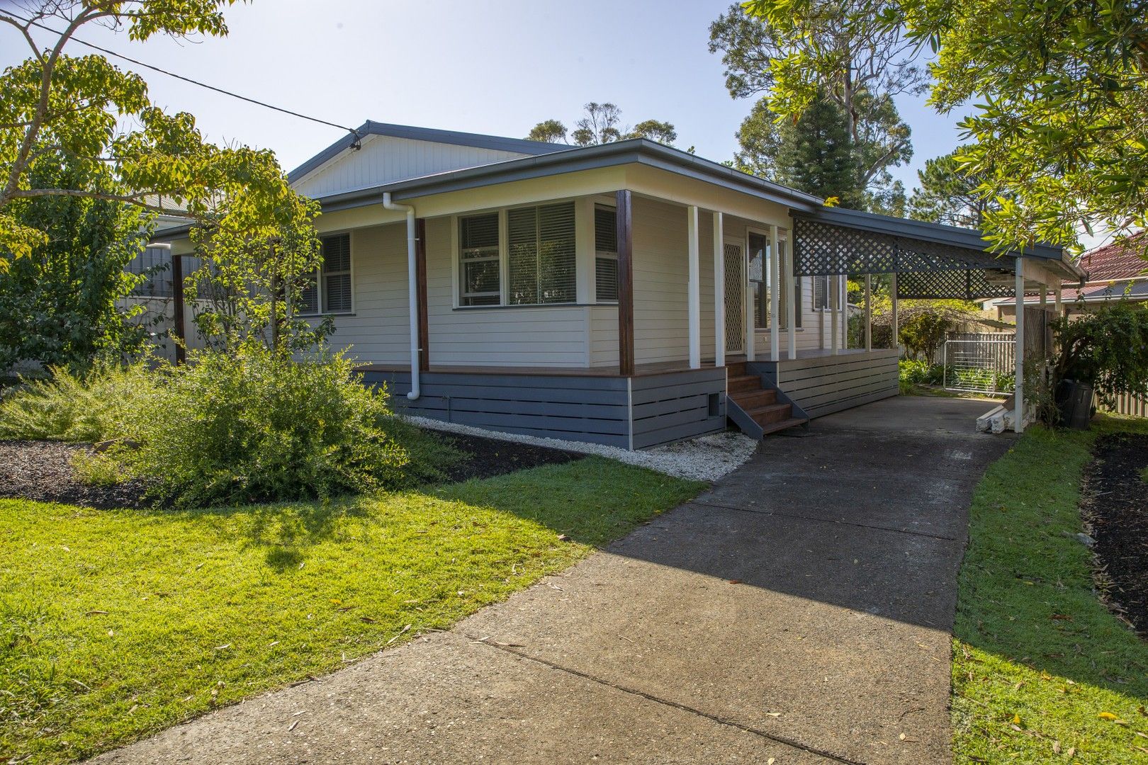 2 Centre Street, Tenambit NSW 2323 - House For Rent | Domain