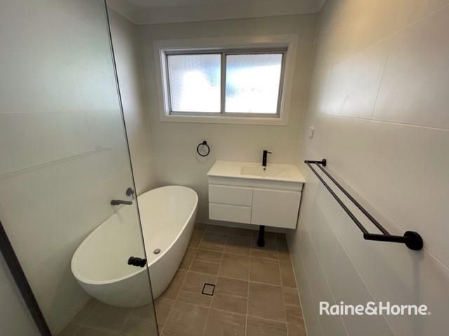 24 Lynnette Cres, East Gosford NSW 2250 - House For Rent - $620 | Domain