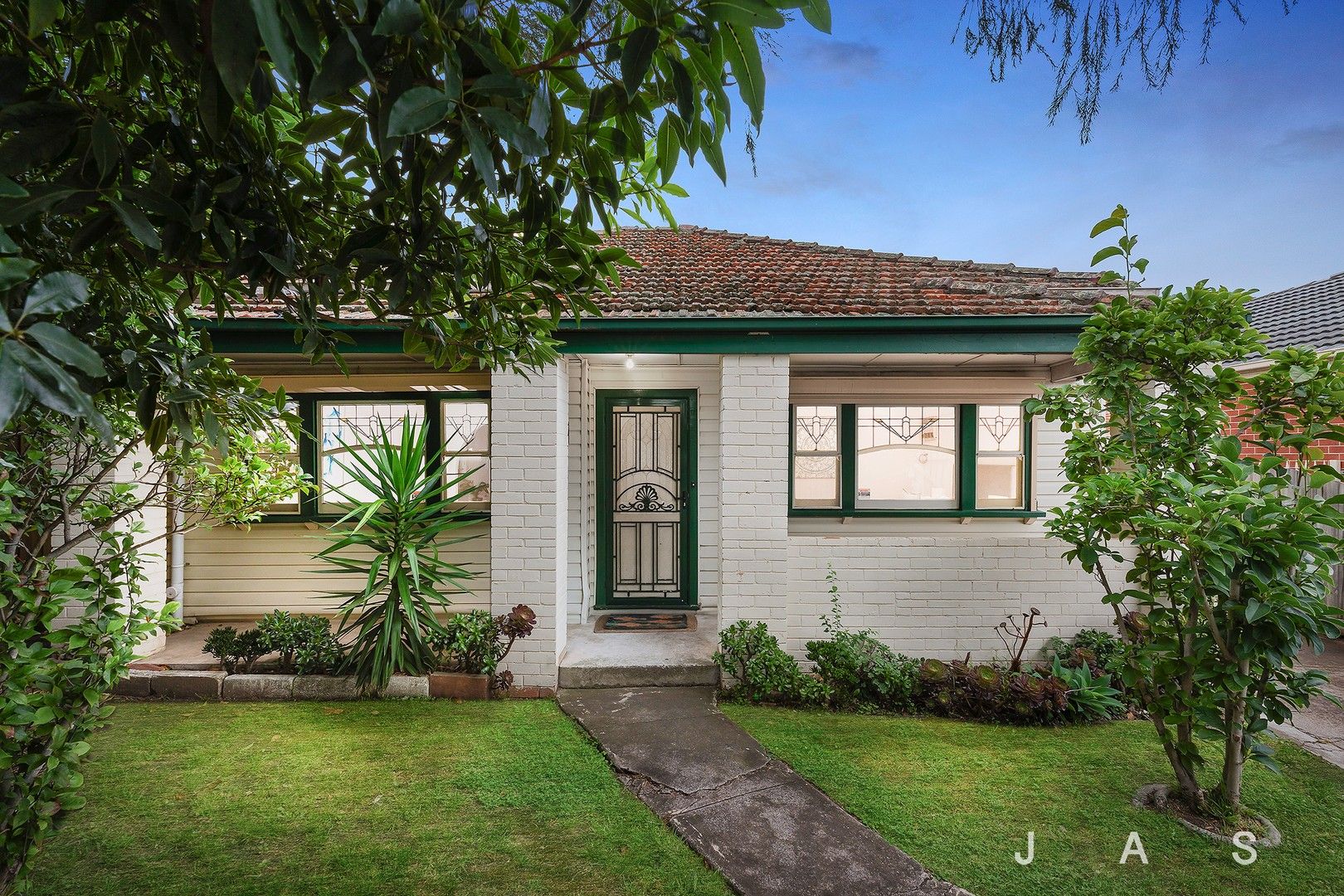 304 Essex St, West Footscray VIC 3012 - House For Rent | Domain