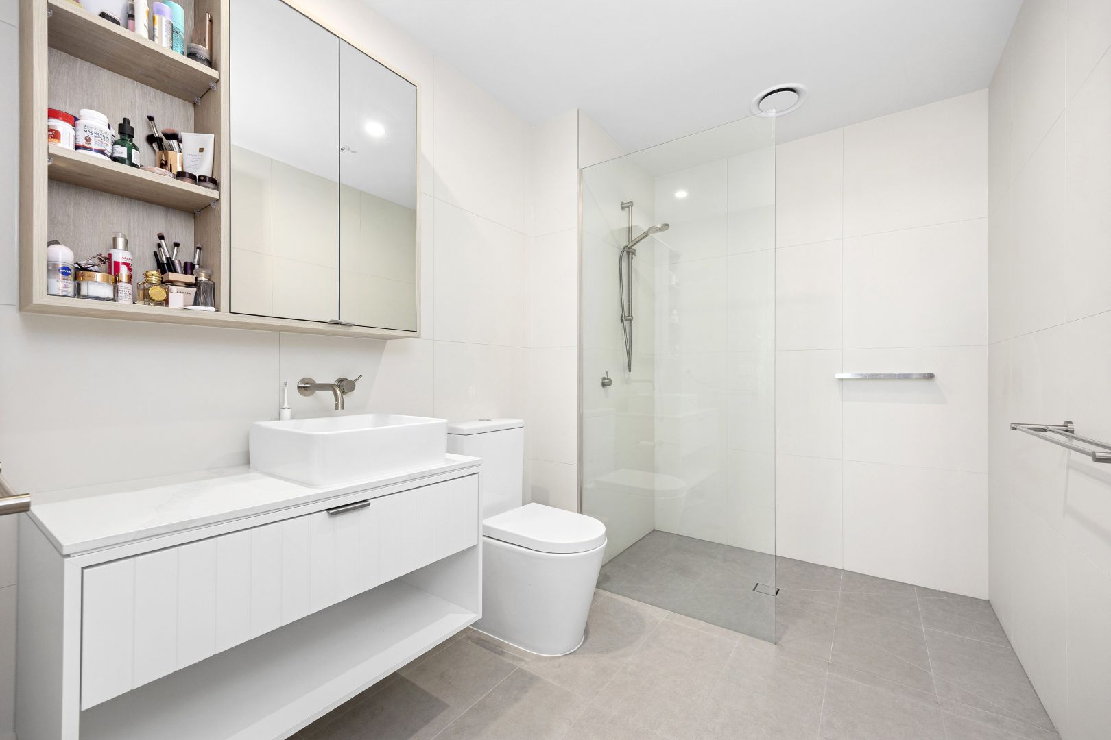 802/44 Ryrie Street, Geelong VIC 3220 - House For Rent - $765 | Domain