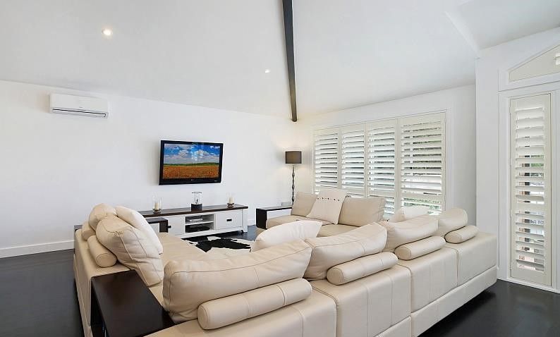 25 Lynnette Crescent, East Gosford NSW 2250 - House For Rent | Domain