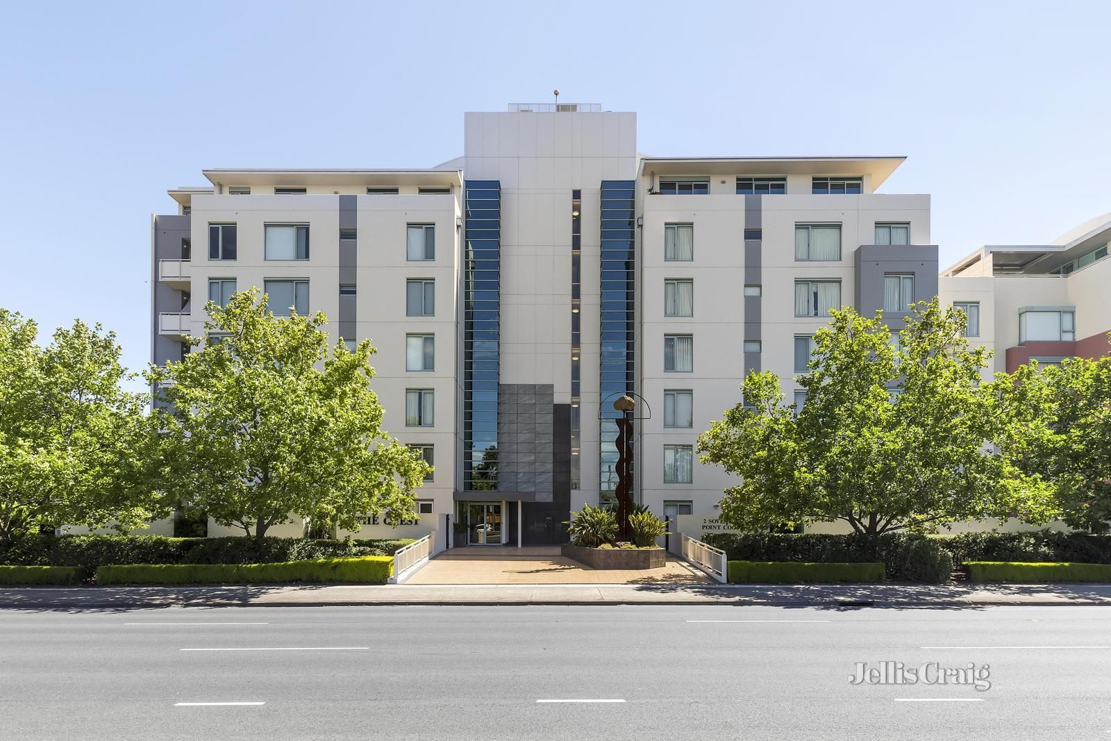5001/2 Sovereign Point Court, Doncaster VIC 3108 - Apartment For Rent ...