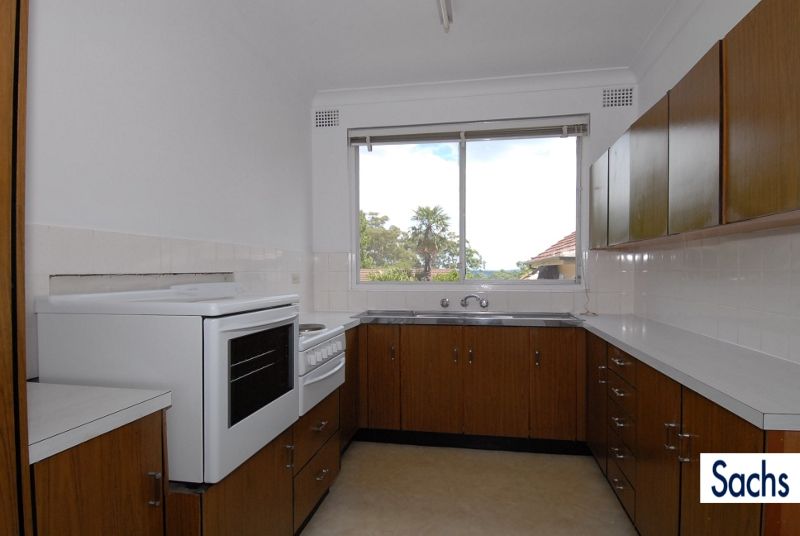 1/2 Essex Street, Killara NSW 2071 - Apartment For Rent - $565 | Domain