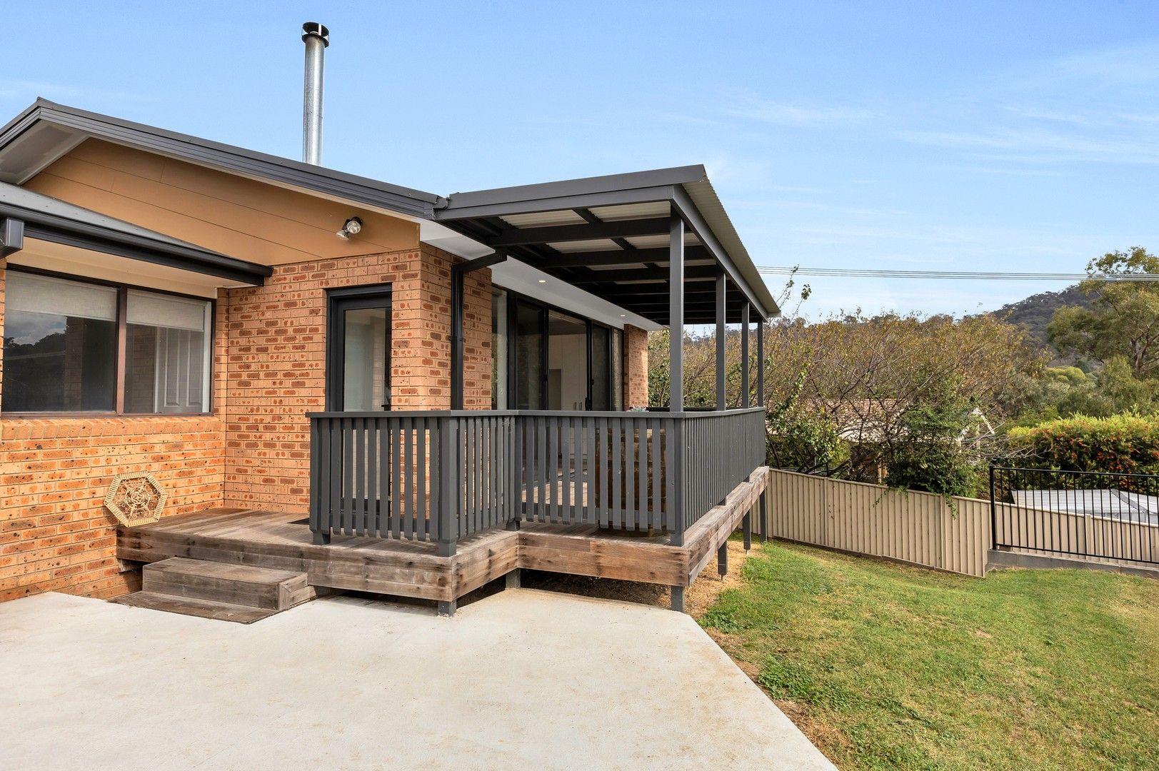 55A Goldfinch Circuit, Theodore ACT 2905 - Studio For Rent | Domain