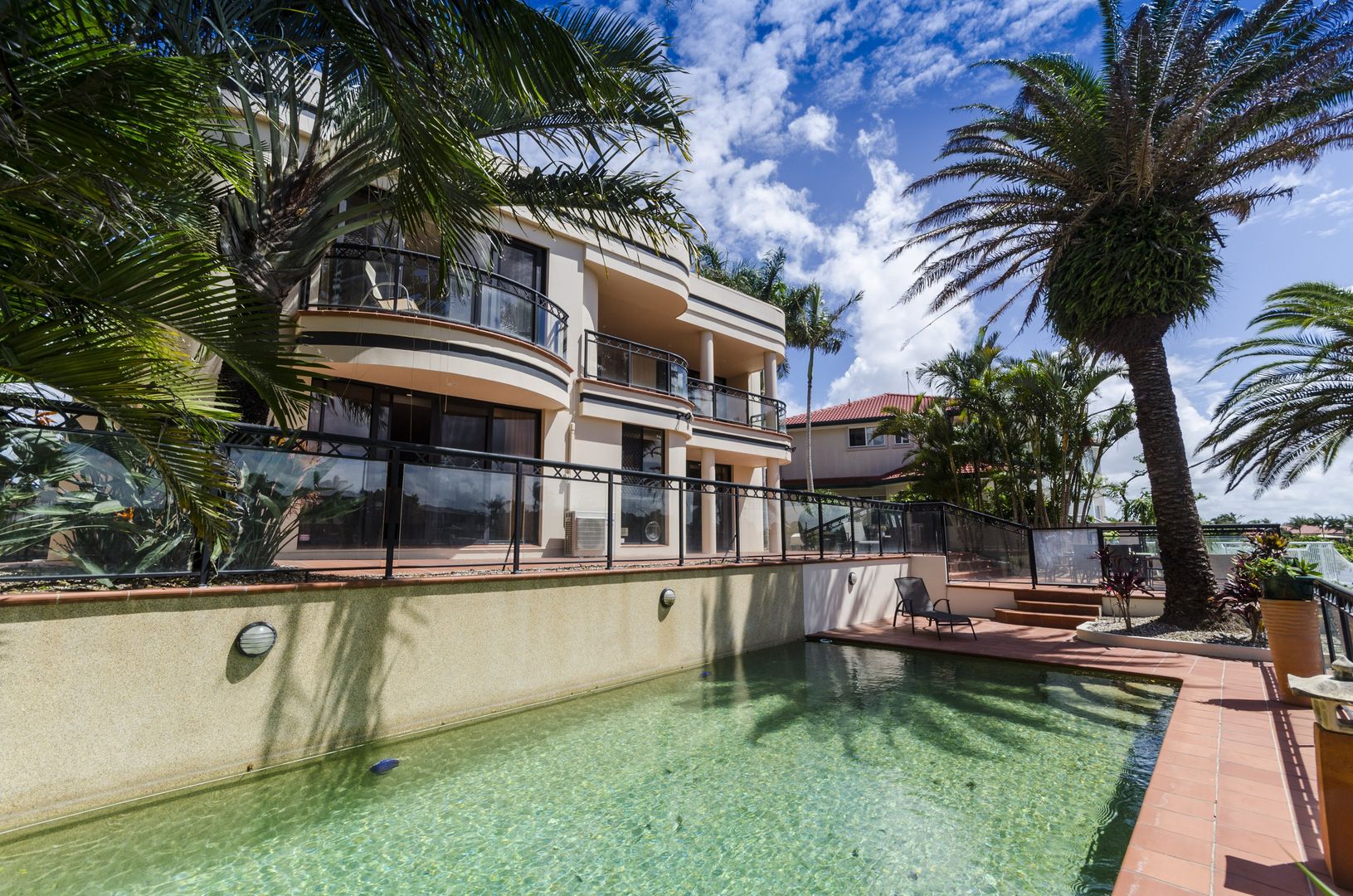 15 Tortuga Place, Clear Island Waters | Property History & Address ...
