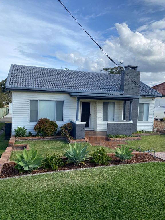 8 Nimbin Street, Russell Vale | Property History & Address Research ...