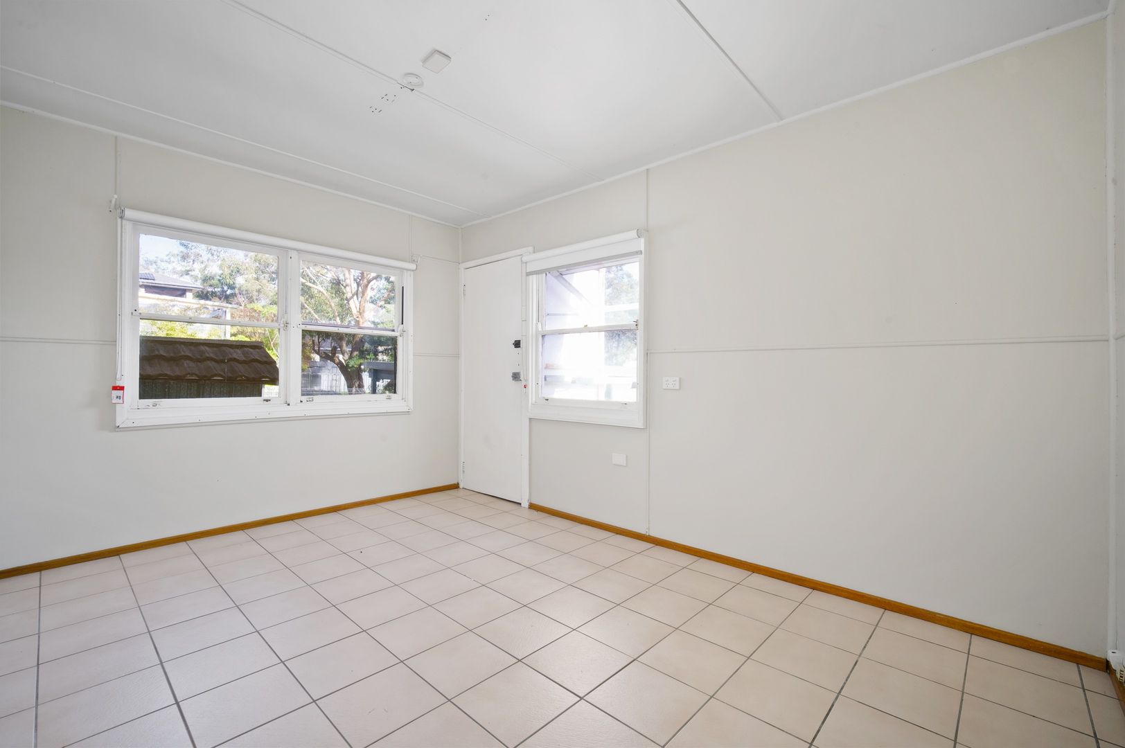 77 Yorston Street, Warners Bay NSW 2282 - House For Rent - $575 | Domain