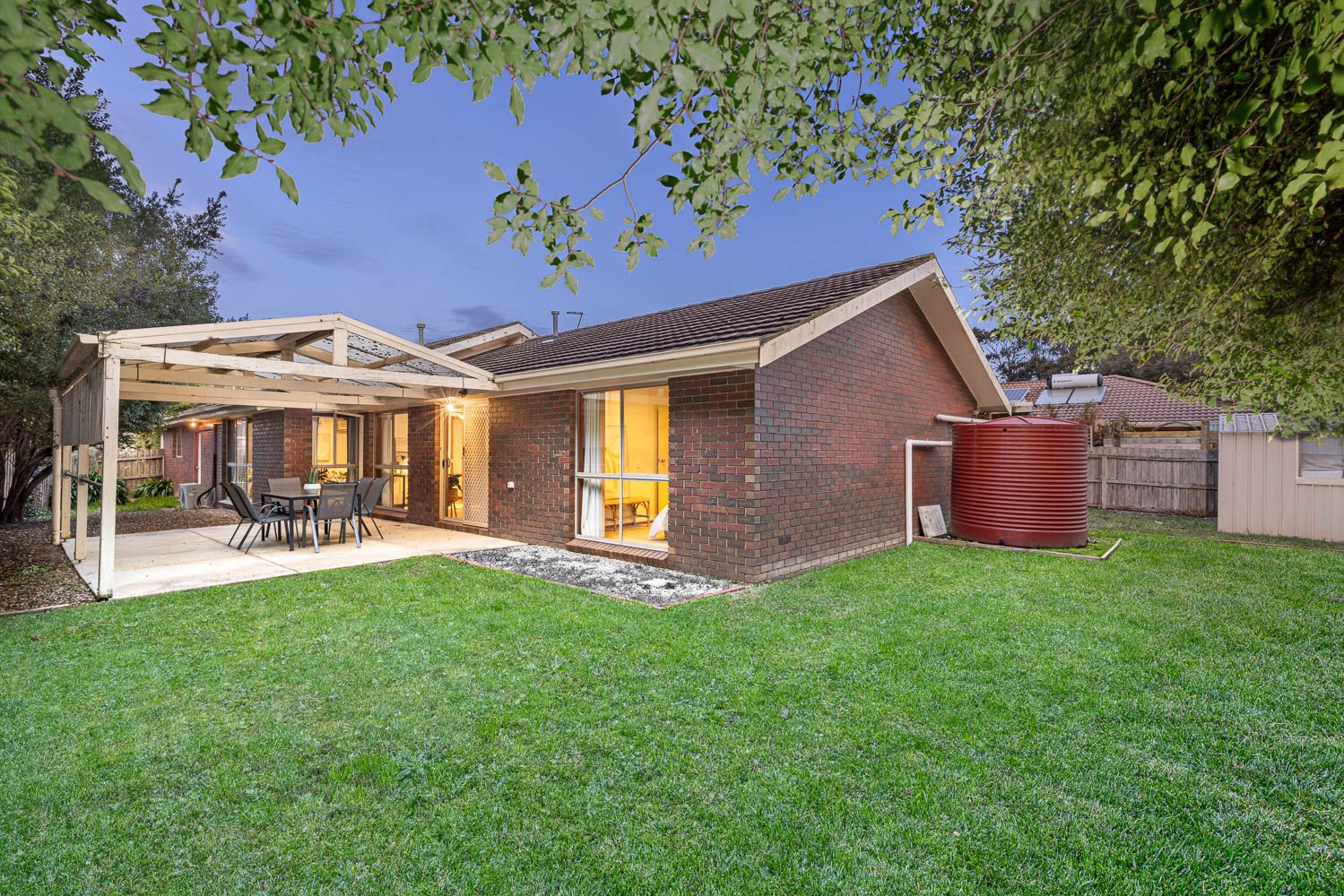 6 Brompton Place, Alfredton VIC 3350 - House For Rent - $420 | Domain