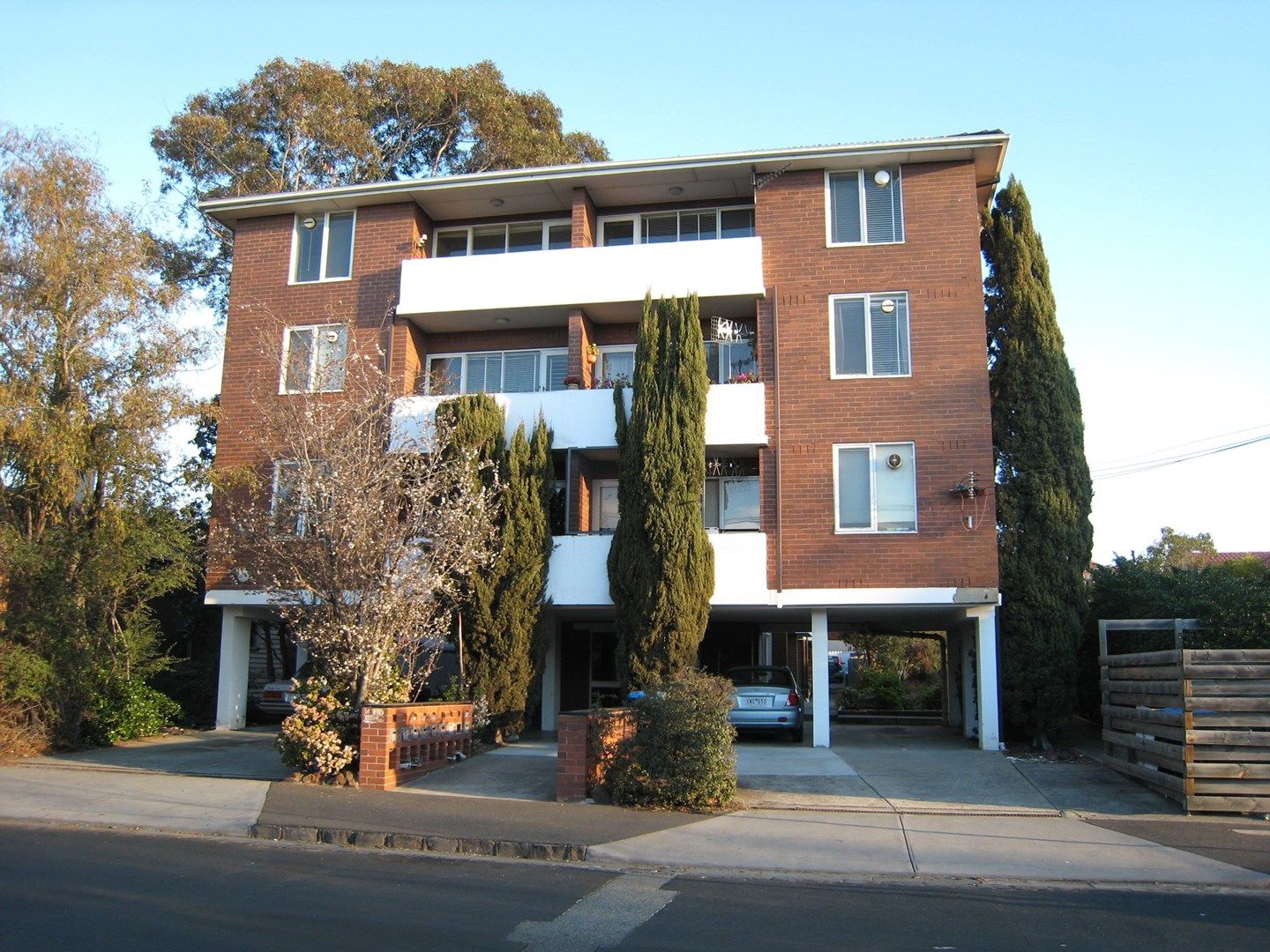 5/14 May Road, Toorak | Property History & Address Research | Domain