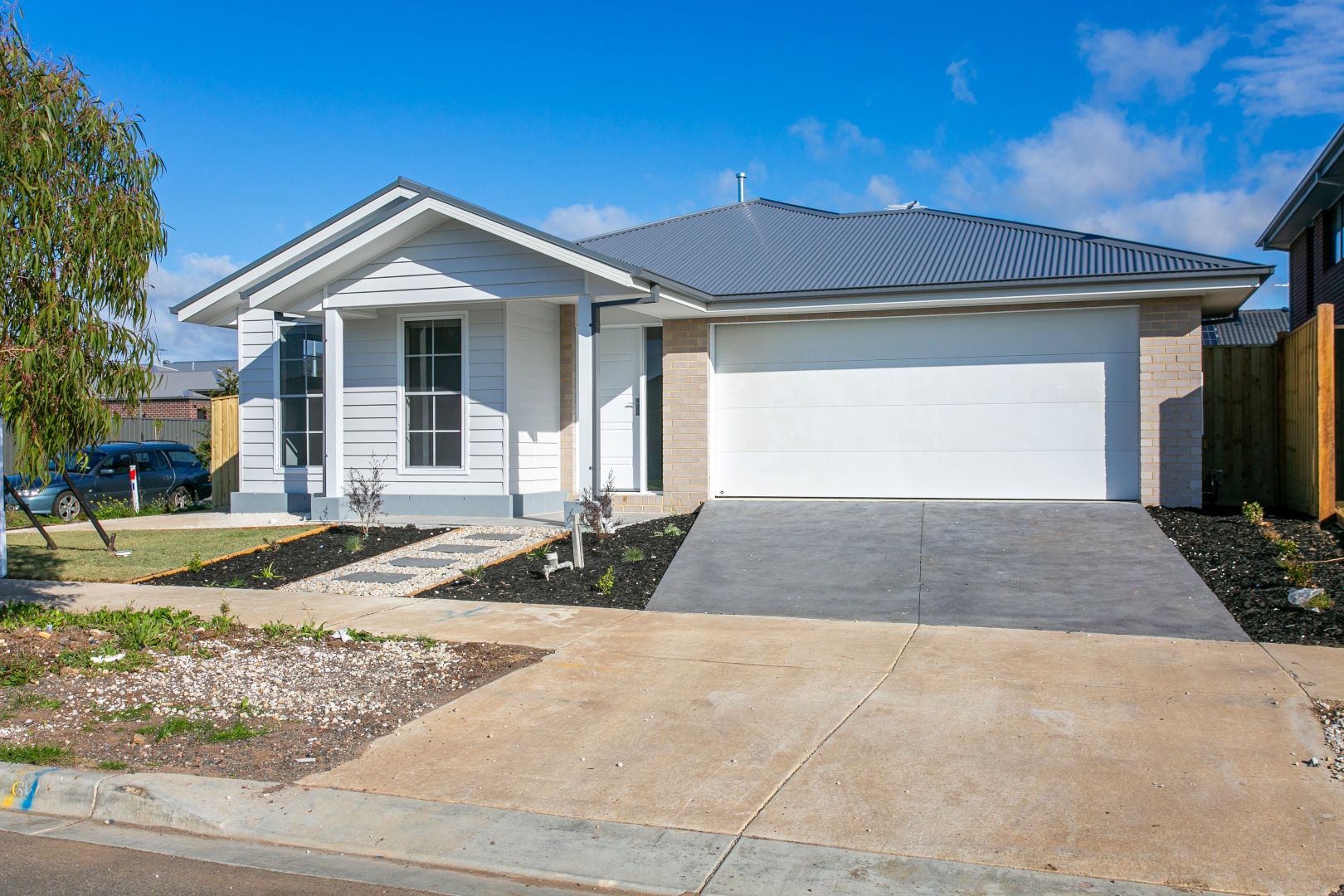 8 Cedar Road, Lara VIC 3212 - House For Rent | Domain