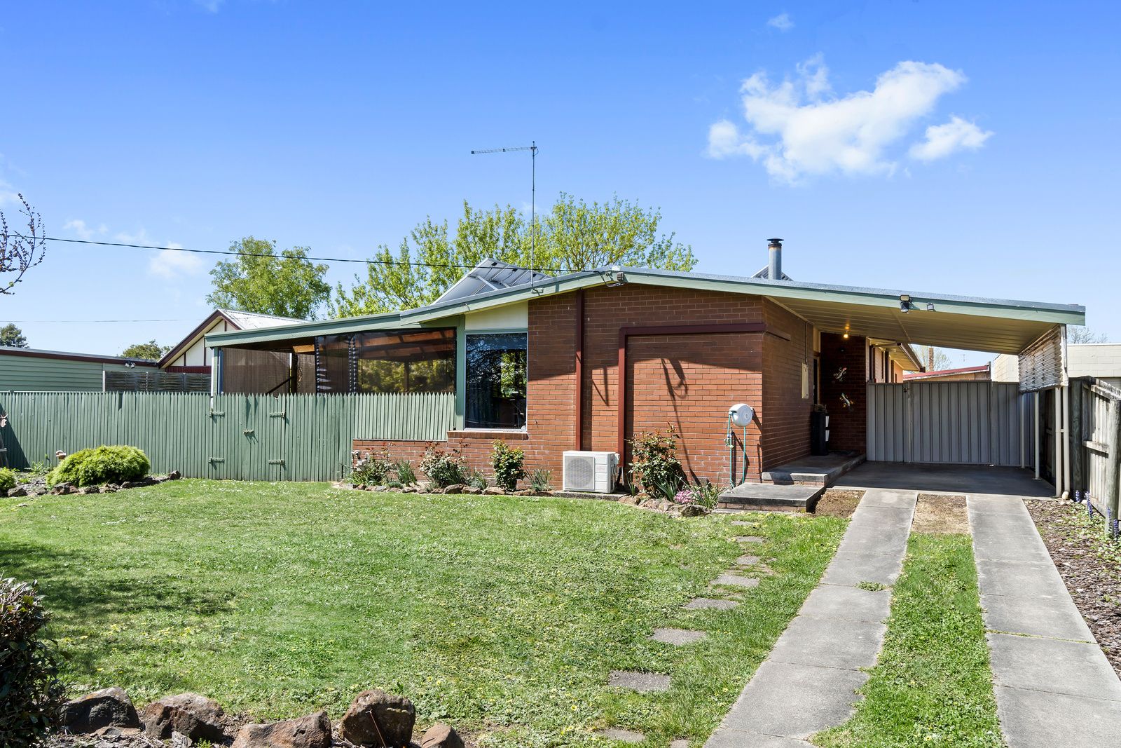 6 Mclaughlin Street, Colac | Property History & Address Research | Domain