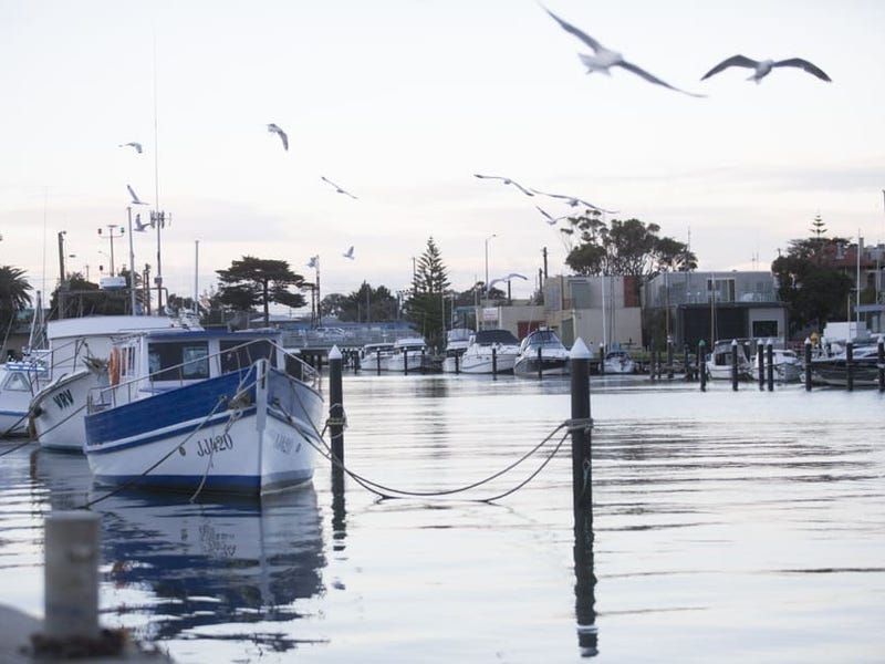 Mordialloc VIC 3195 - 3 beds townhouse for Sale, $1,300,000-$1,350,000 ...