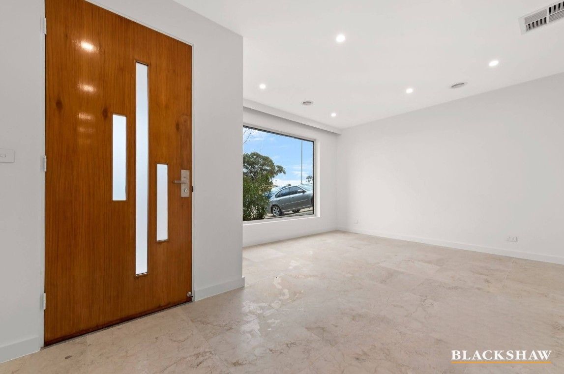 35 Pearl Gibbs Circuit, Bonner ACT 2914 - House For Rent | Domain