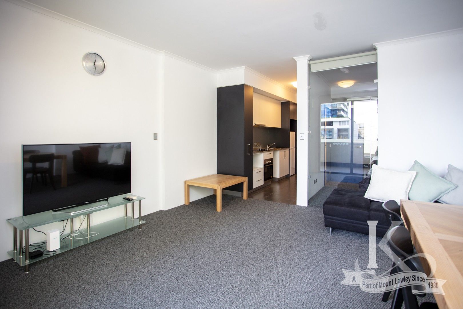 10/15 Aberdeen Street, Perth WA 6000 - Apartment For Rent - $550 | Domain