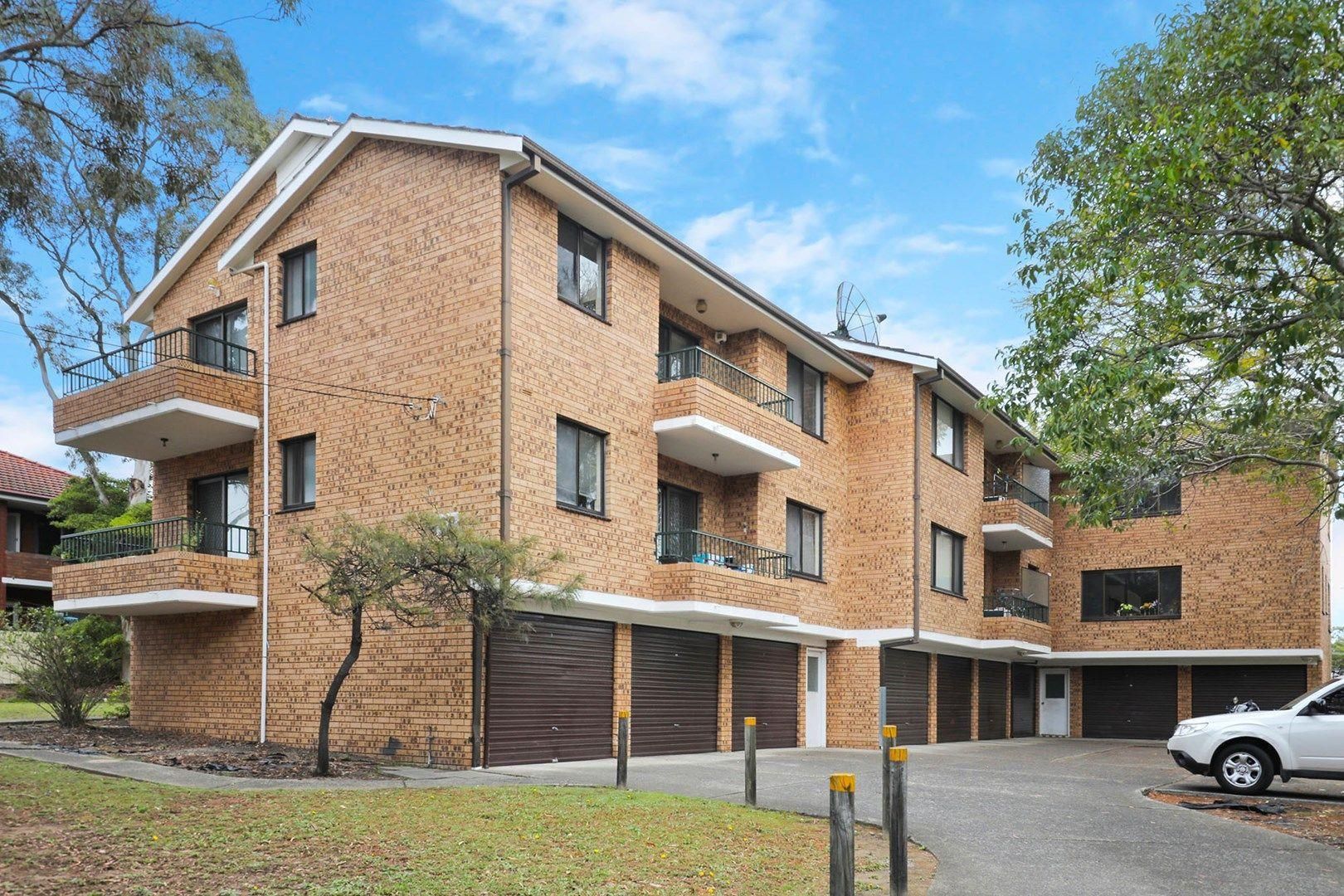 8/69 Park Street, Campsie | Property History & Address Research | Domain