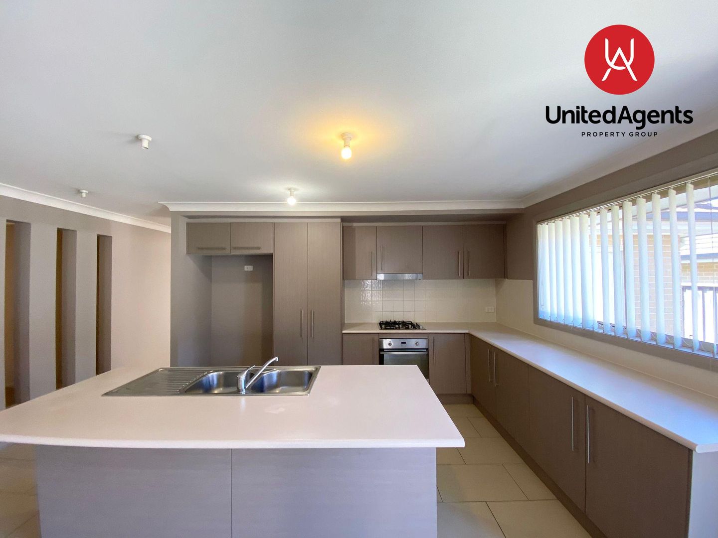 84 Pioneer Drive, Carnes Hill NSW 2171 - House For Rent - $880 | Domain