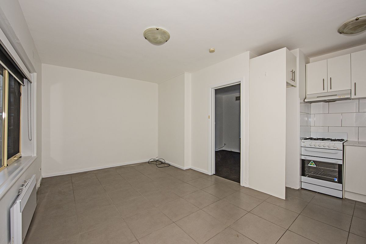 2/21 Chusan Street, Balaclava VIC 3183 - Apartment For Rent - $360 | Domain