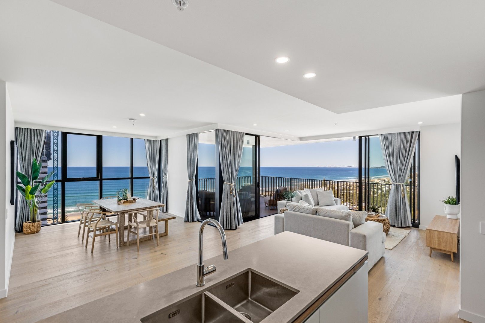 2204/43 Peerless Avenue, Mermaid Beach QLD 4218 - Apartment For Rent | Domain