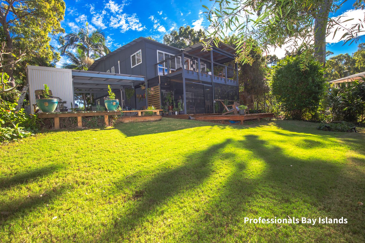 2 Waterside Drive, Macleay Island QLD 4184 | Domain