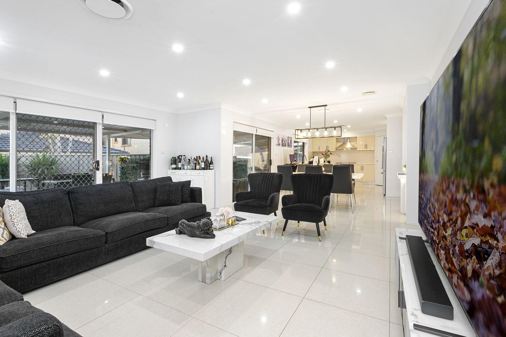 7 Weja Close, Prestons NSW 2170 - House For Rent | Domain