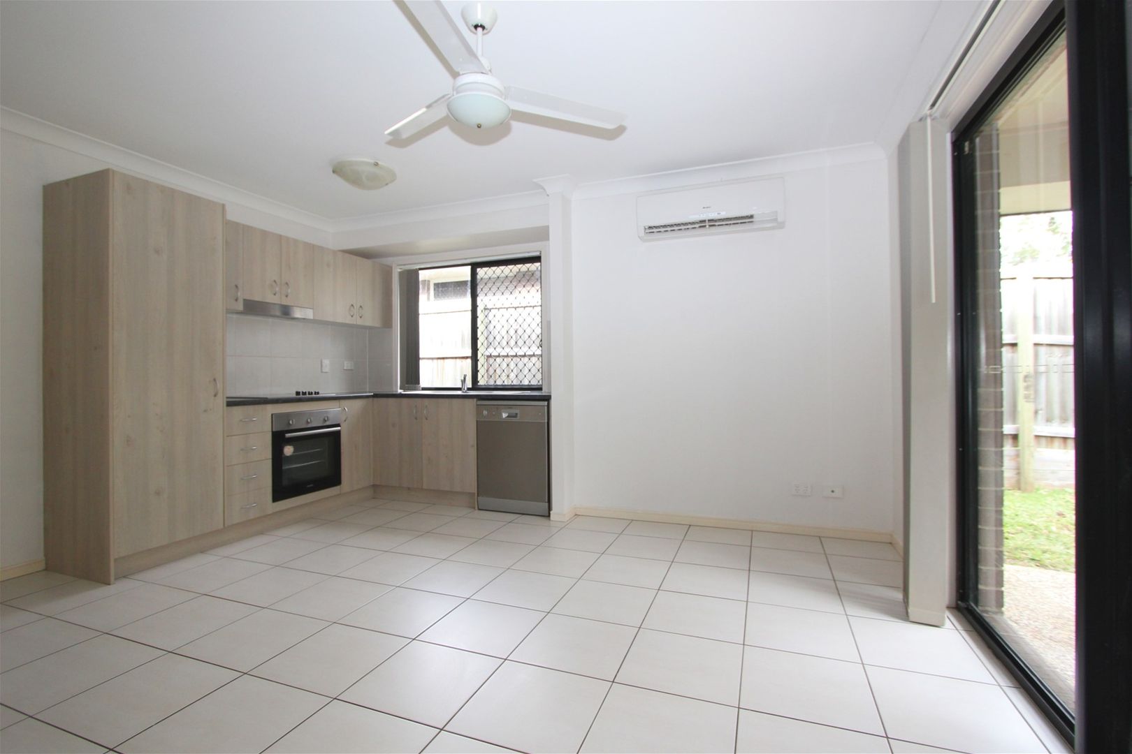 2/96A Logan Reserve Road, Waterford West QLD 4133 - House For Rent | Domain