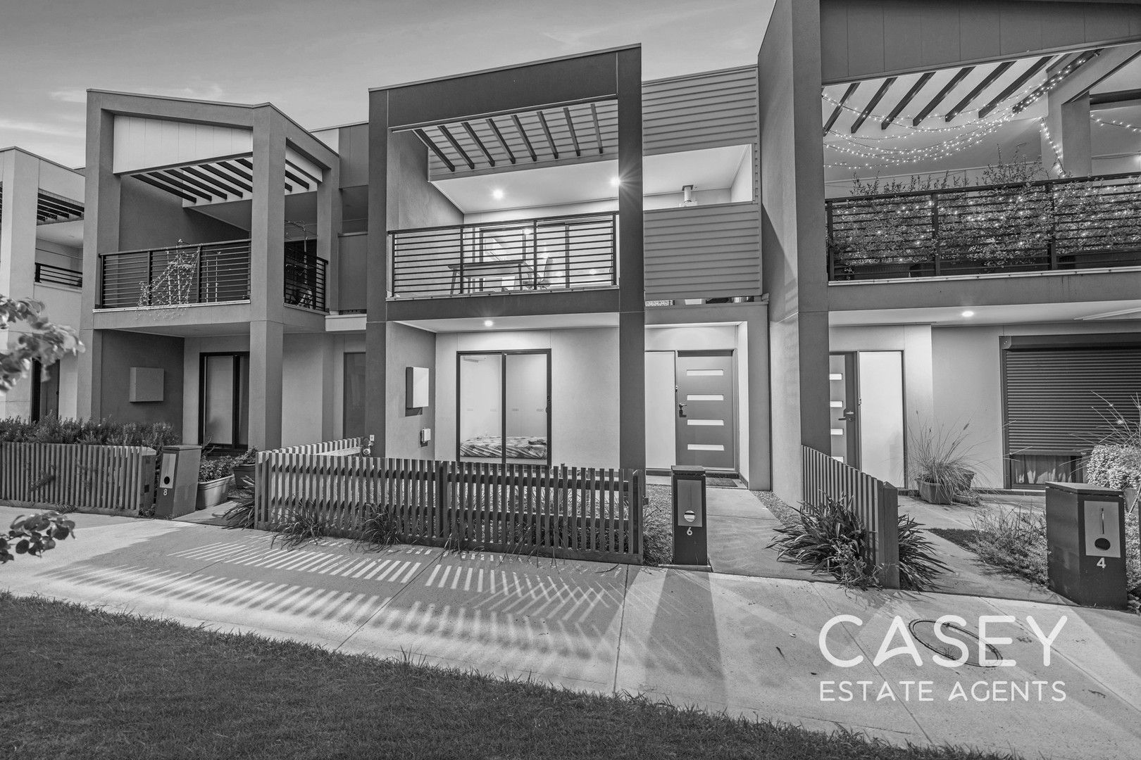 6 Lumeah Drive, Cranbourne West VIC 3977 | Domain