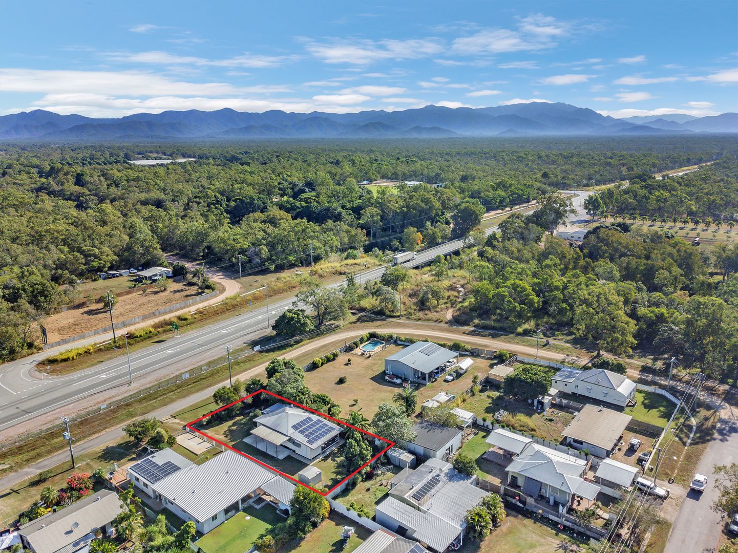 3 Bruce Highway Service Road, Bluewater QLD 4818 | Domain