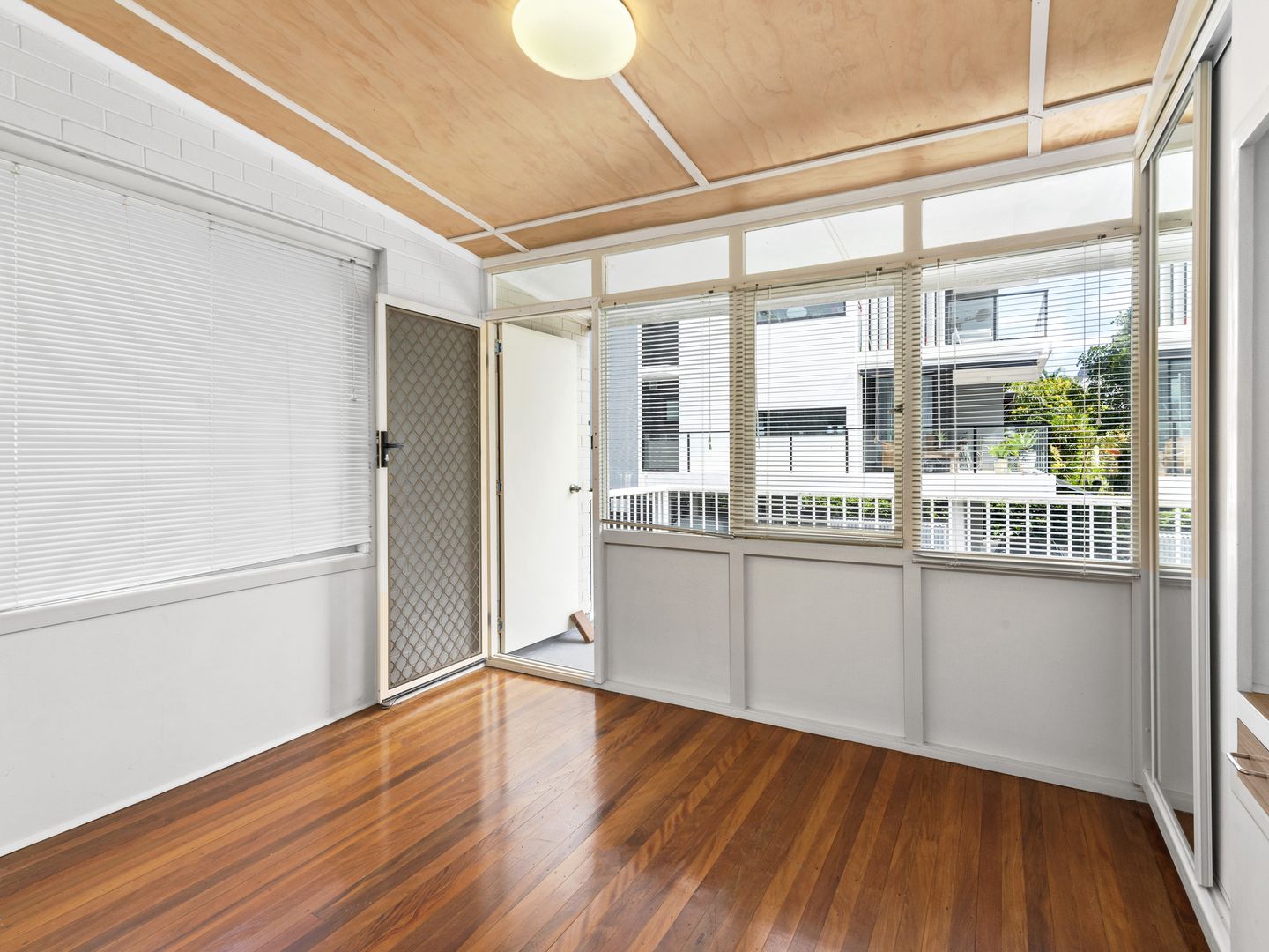 5/74A Pacific Parade, Bilinga QLD 4225 - Townhouse For Rent | Domain