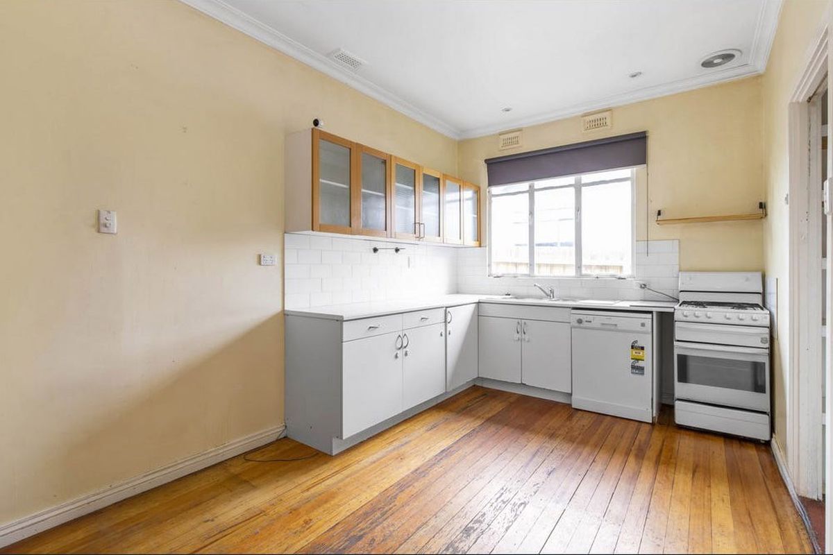 13 Aloomba Street, Chadstone VIC 3148 - House For Rent | Domain