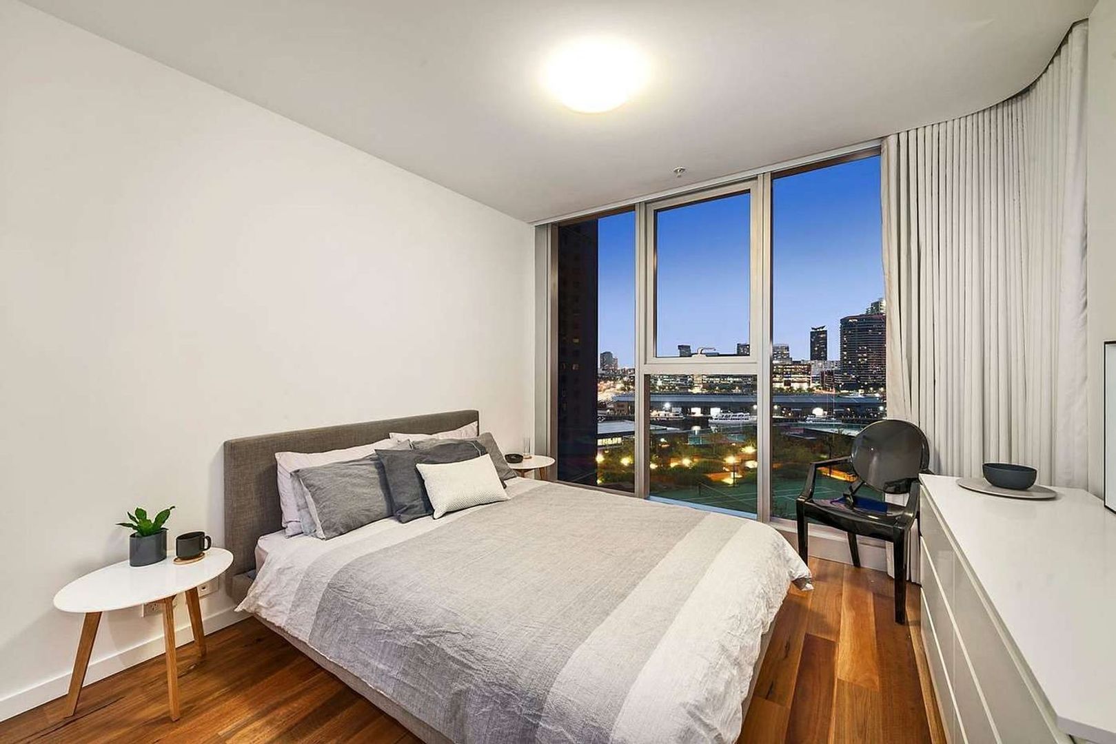 N1908/241 Harbour Esplanade, Docklands VIC 3008 - Apartment For Rent ...