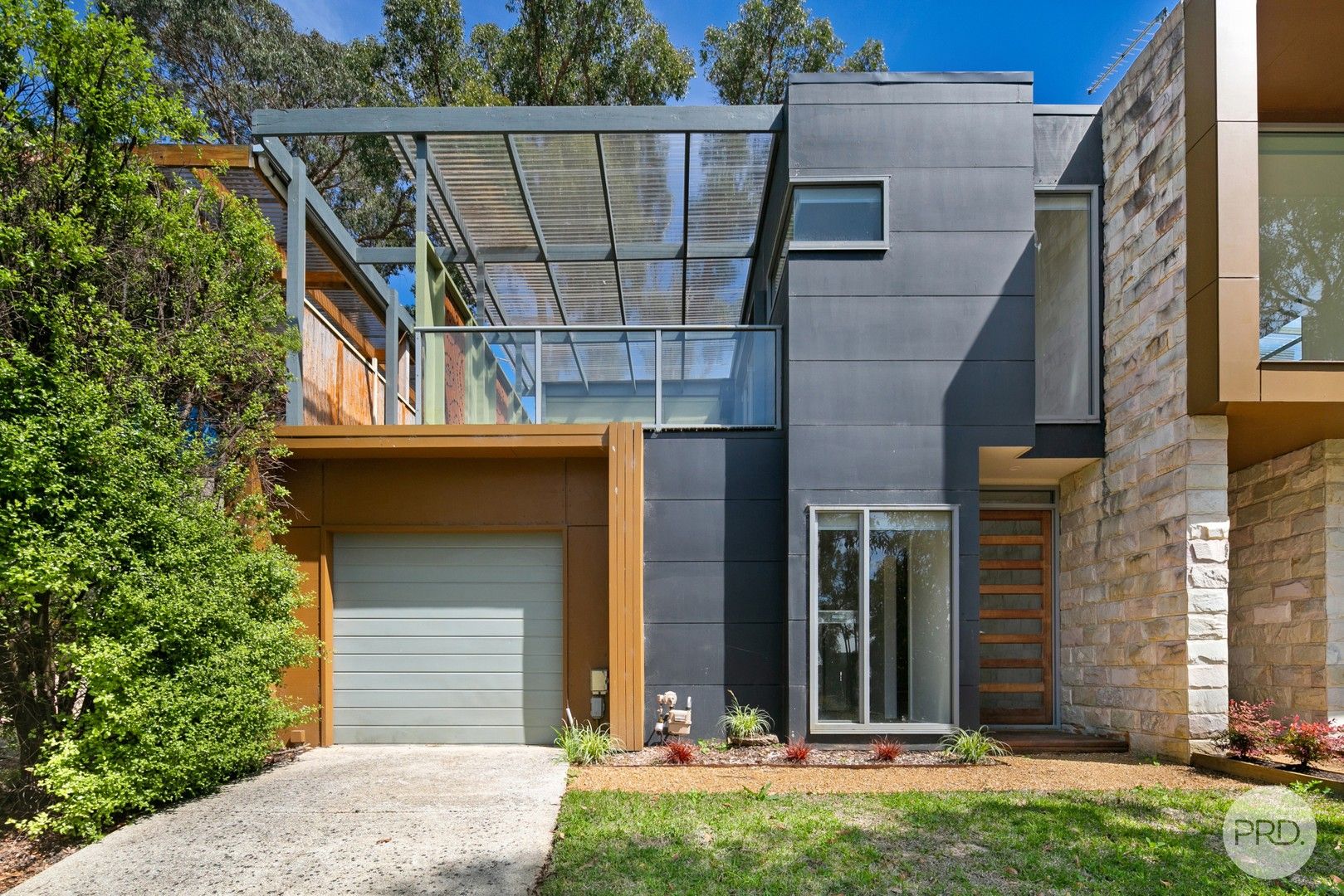 4B Hickory Lane, Creswick VIC 3363 - House For Rent | Domain