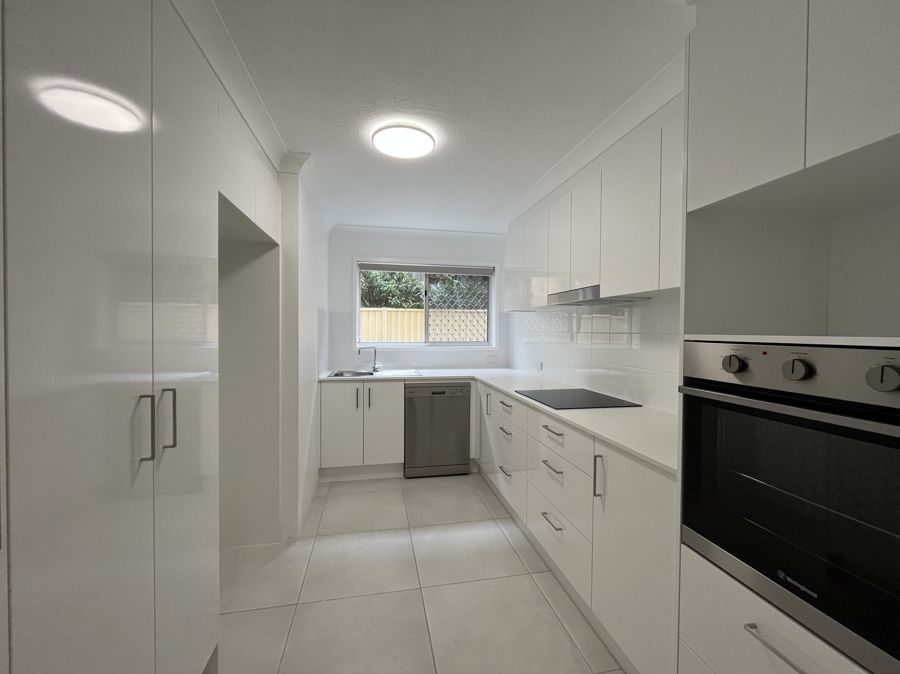 2/171 Muir Street, Labrador QLD 4215 - Apartment For Rent | Domain