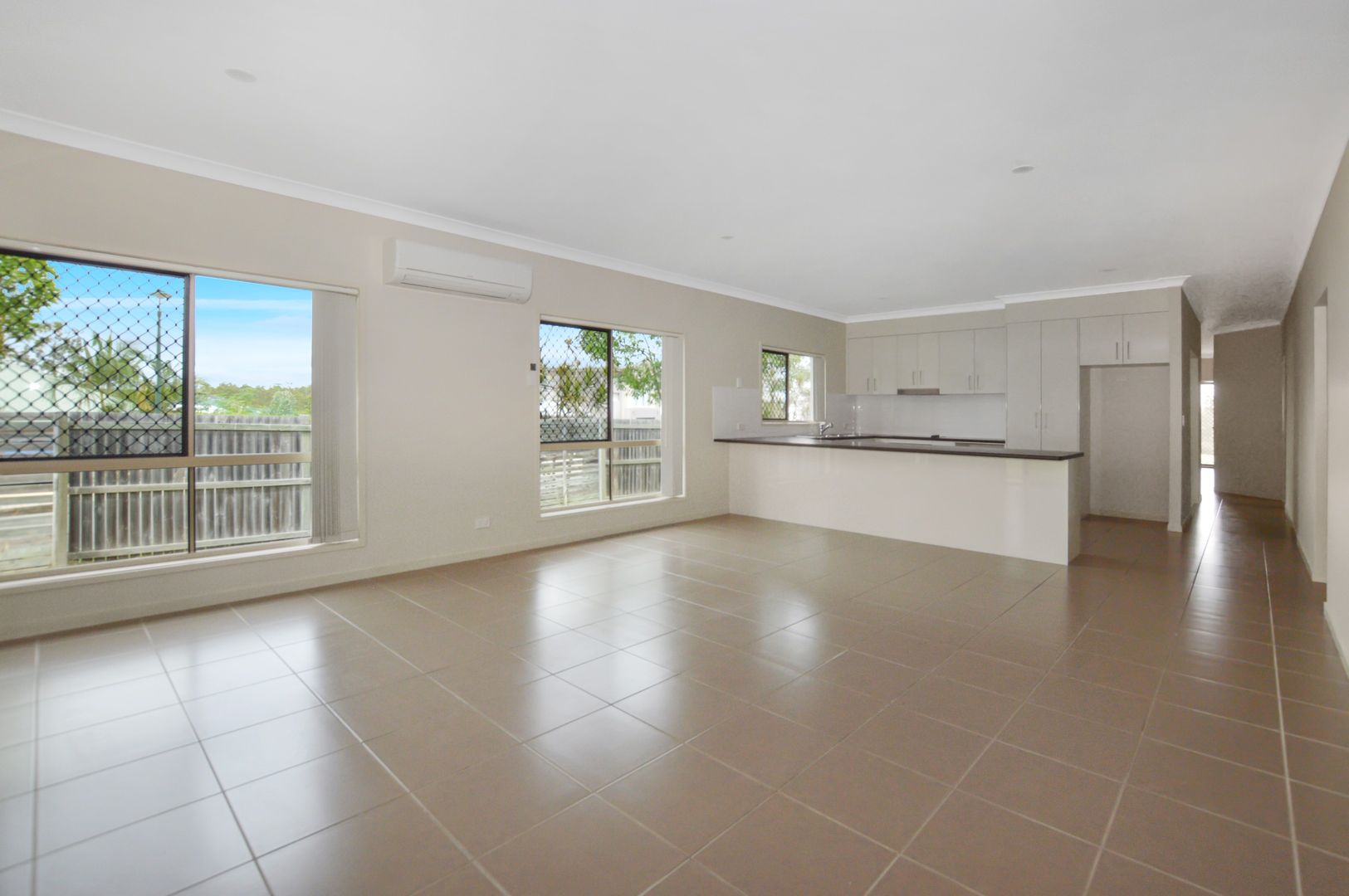 254 Lakeside Avenue, Springfield Lakes QLD 4300 - House For Rent | Domain