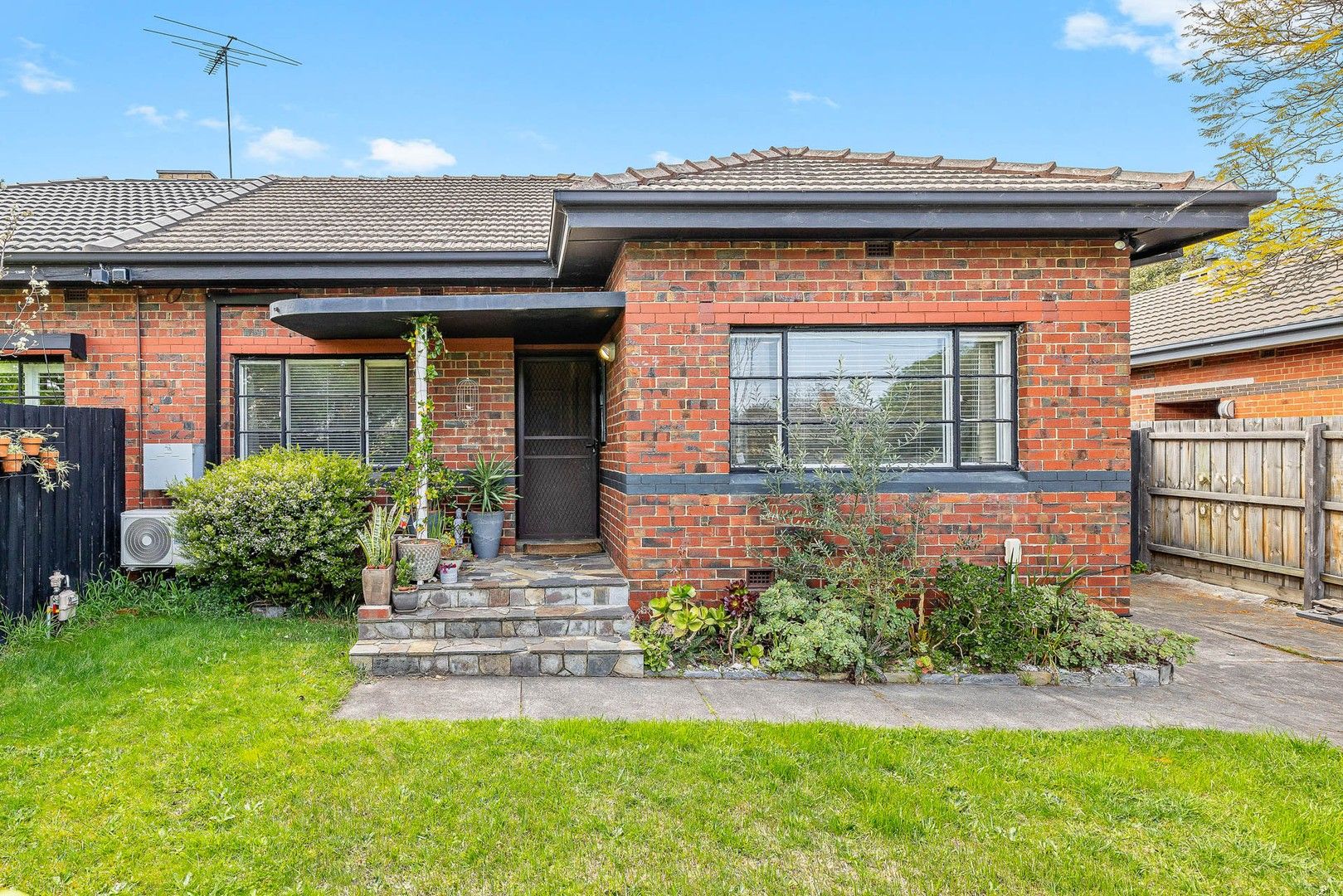 324 Bambra Road, Caulfield South VIC 3162 - House For Rent | Domain