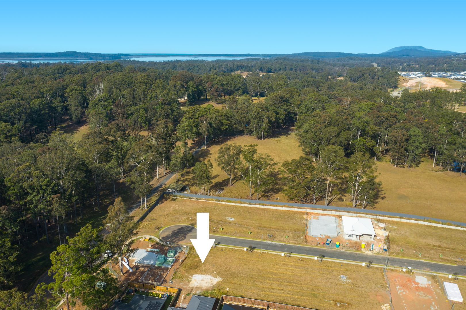 33 Strathallen Terrace, Thrumster NSW 2444 | Domain