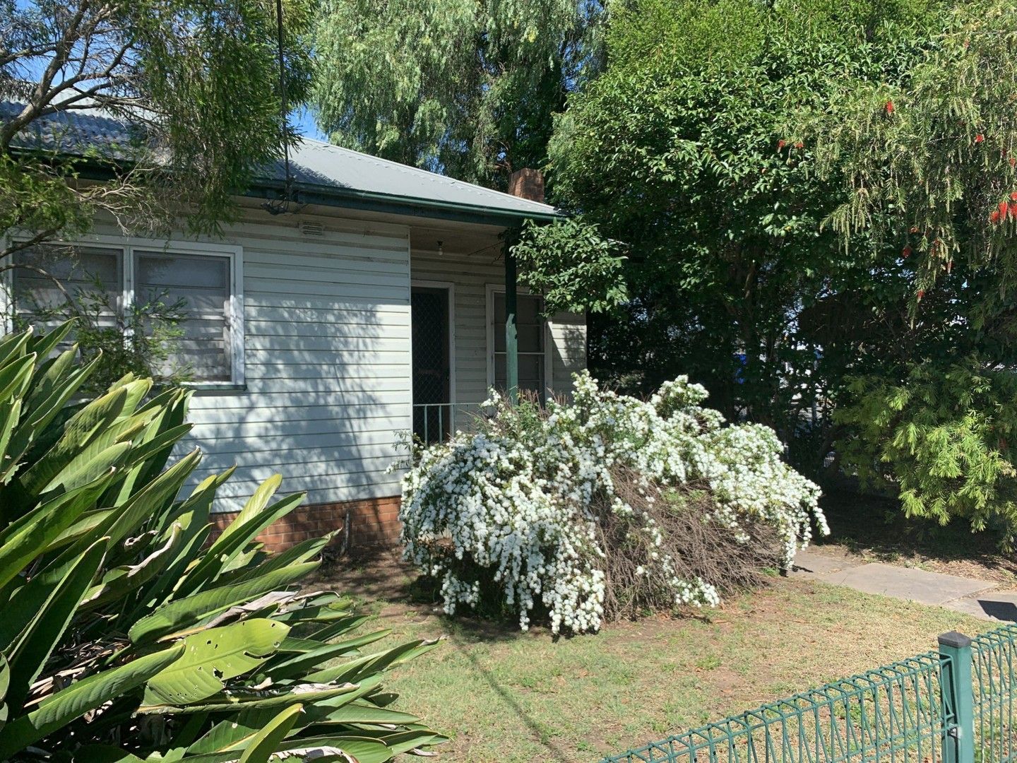 2/30 John Street, Singleton NSW 2330 - Apartment For Rent | Domain