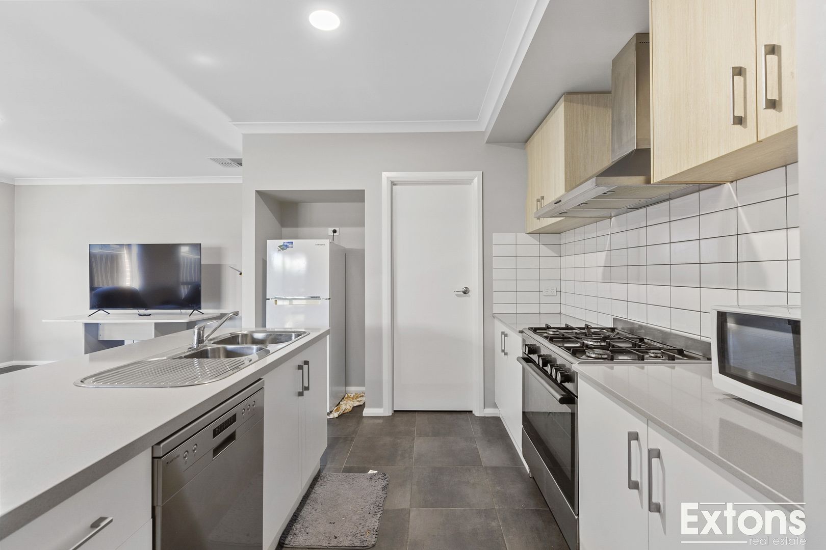 28 Oasis Crescent, Yarrawonga VIC 3730 | Domain