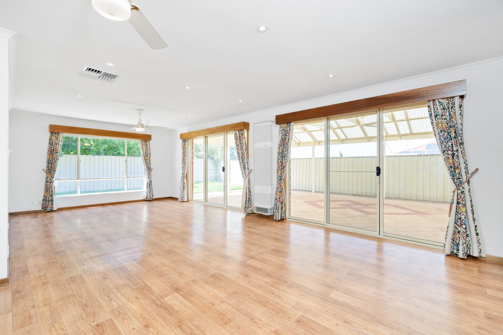 3 Philpson Crescent, Sheidow Park SA 5158 - House For Rent | Domain