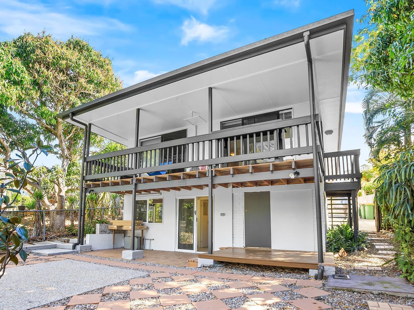 1/29 Kerr Avenue, Southport QLD 4215 - House For Rent | Domain