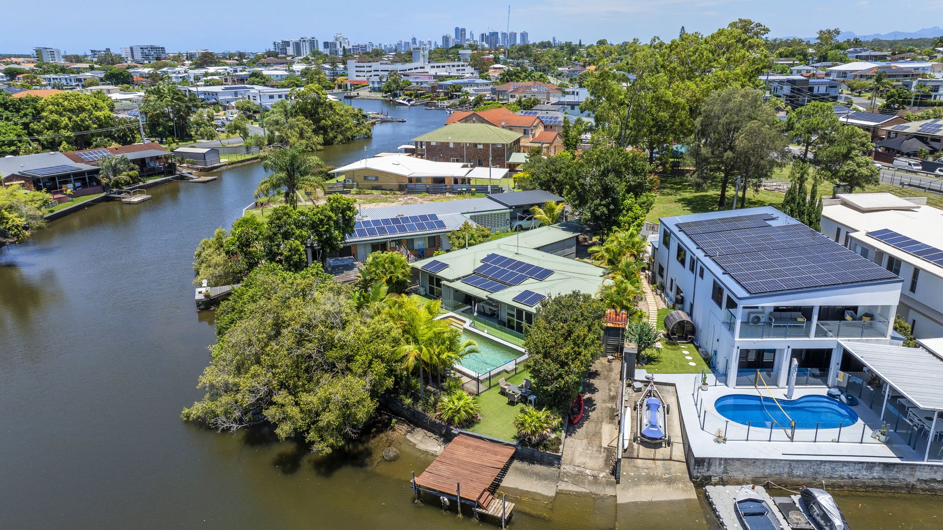 17 Perry Place, Biggera Waters QLD 4216 | Domain